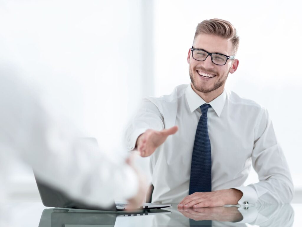 Commercial – MF Master Formations Centre Européen de formations